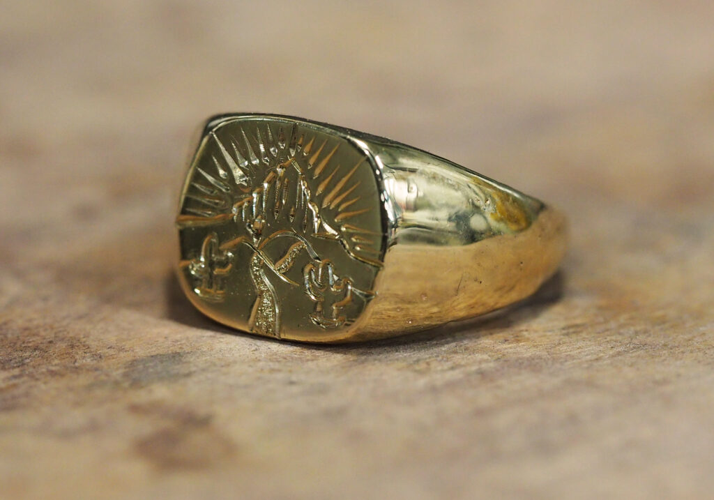 Desert View Hand Engraved Gold Signet Ring – Atethos Jewelry – Handmade ...